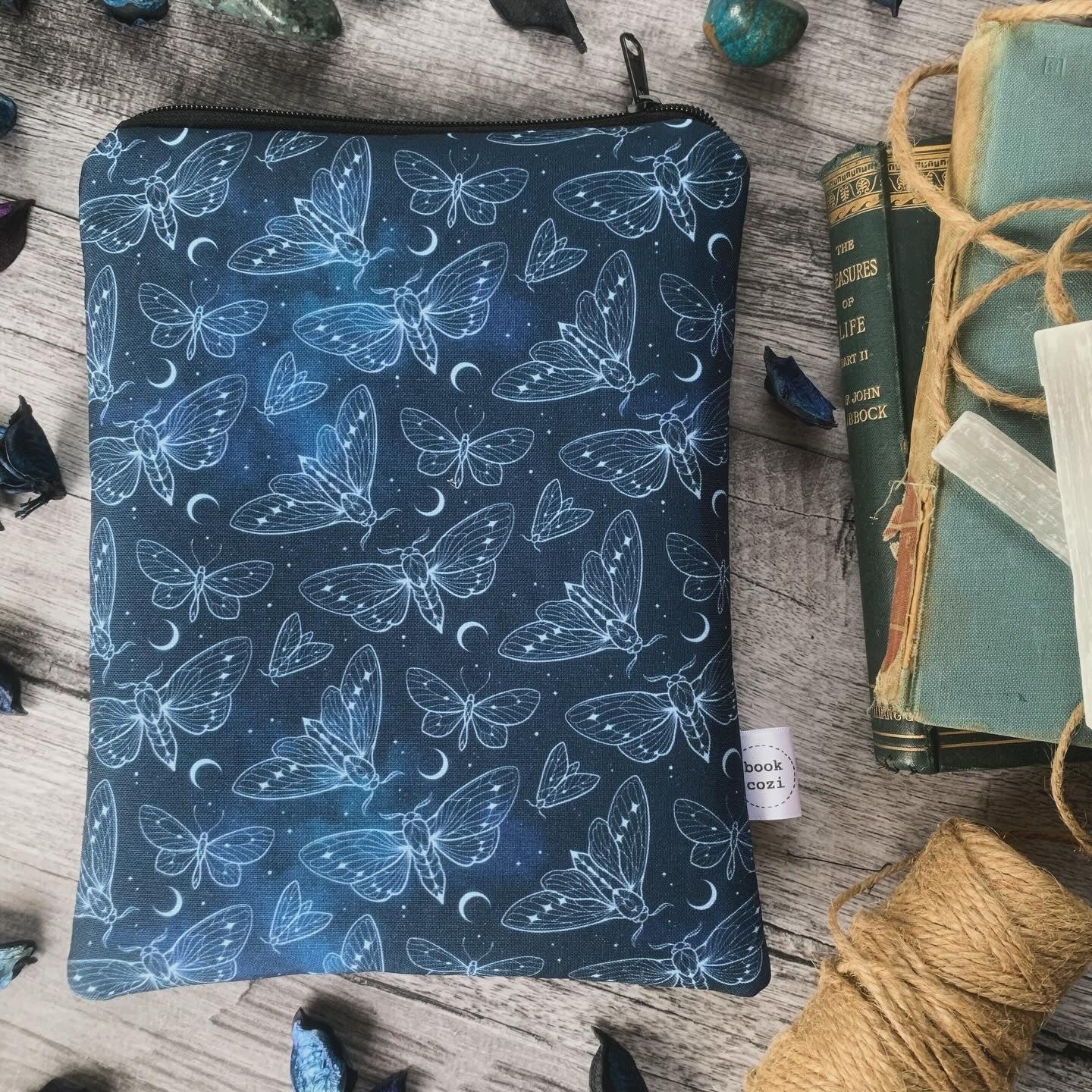 Book Sleeves – Bookcozi